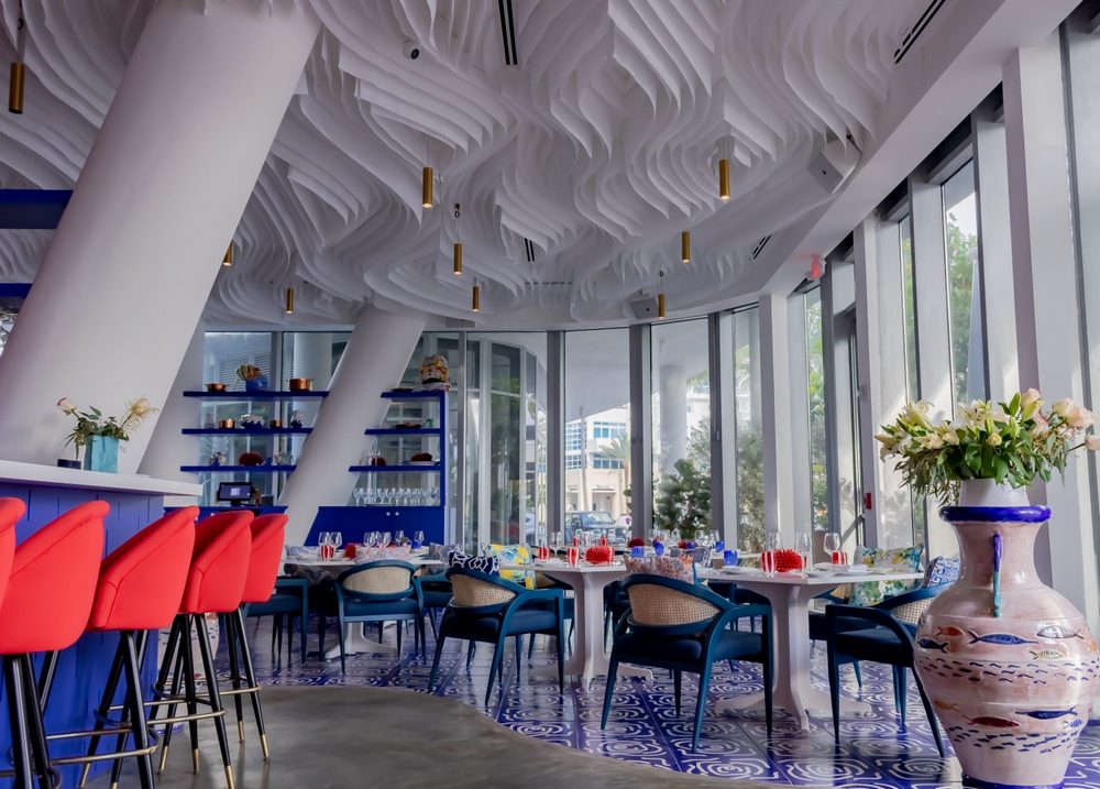Amare Miami, Top Marks in Food and Decor: MiamiCurated