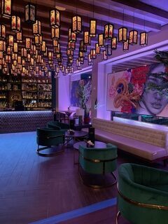 Brickell Nightlife, New 4 in 1 Option: MiamiCurated